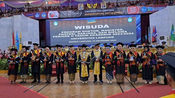 Unila Mewisuda 995 Mahasiswa, Mulai Program Doktor, Magister, Profesi, Sarjana, dan Diploma ...