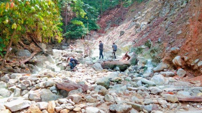 Way Belerang Simpur, Pemandian Air Panas di Balik Pesona Gunung ...