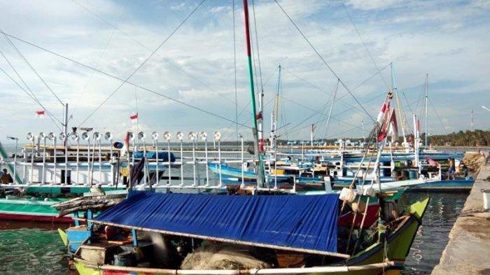 Dermaga Canti Rusak, Bongkar Muat Kapal Pindah ke PPI Bom Kalianda ...