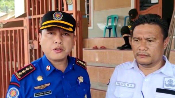 20 Personel Damkarmat Bandar Lampung Berjibaku Dua Jam Jinakkan Api ...