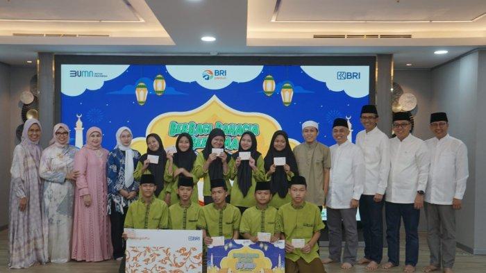 BRI Regional Office Bandar Lampung Santuni Anak Yatim dan Berikan Paket Sembako - Tribunlampung ...