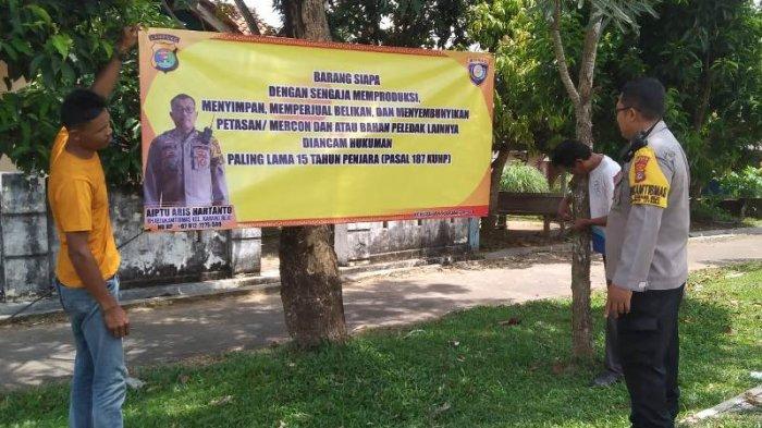 Polres Metro Polda Lampung Pasang Spanduk Larang Menyalakan Petasan - Halaman all ...