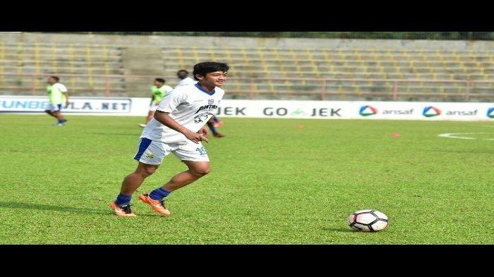 Biodata Ahmad Baasith, Eks Gelandang Persela Lamongan yang Kini Berlaga ...