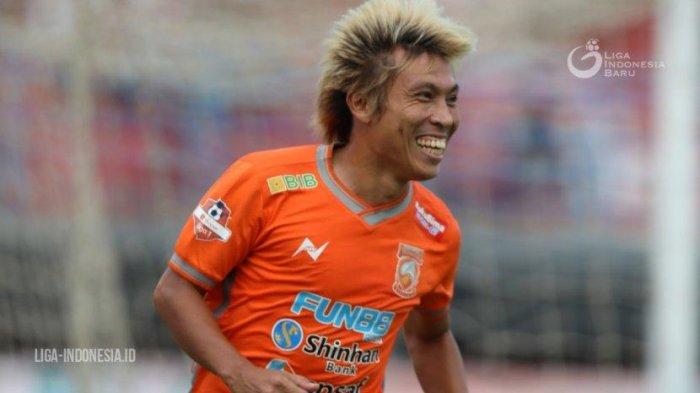 Biodata Asri Akbar, Sosok Senior di Tim Persijap Jepara - Tribunlampung ...