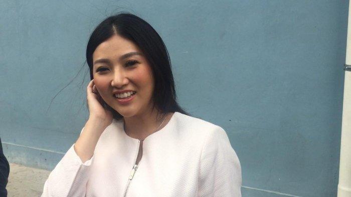 Biodata Sarwendah, Penyanyi dan Istri Ruben Onsu, Sekaligus Mantan Anggota Cherrybelle ...