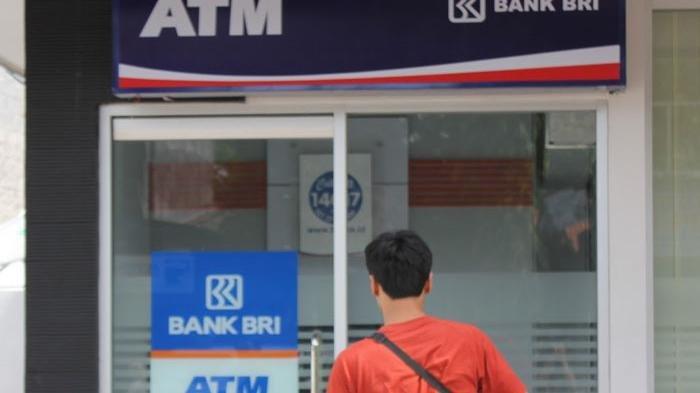 Bobol ATM BRI di Lamsel, 5 Orang Perampok Bawa Senjata Tajam hingga ...