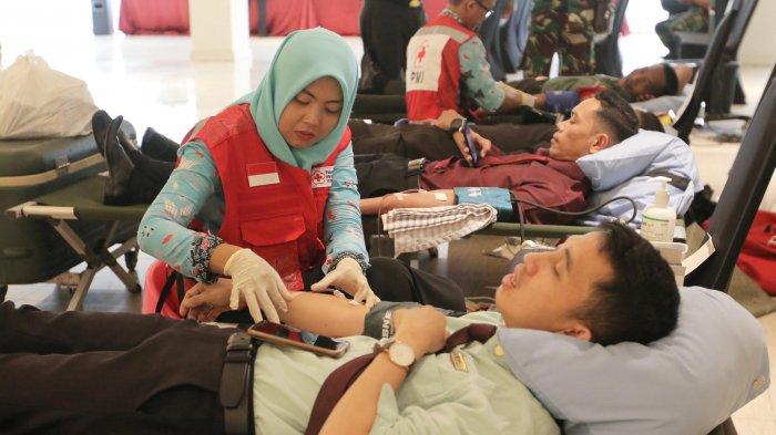 BERITA FOTO Swiss Belhotel Gelar Donor Darah dalam Rangka Employee Fair - Tribunlampung.co.id