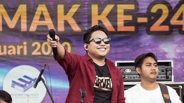 Download Lagu Perlahan MP3 Guyon Waton, Video Klip Perlahan Lagu ...