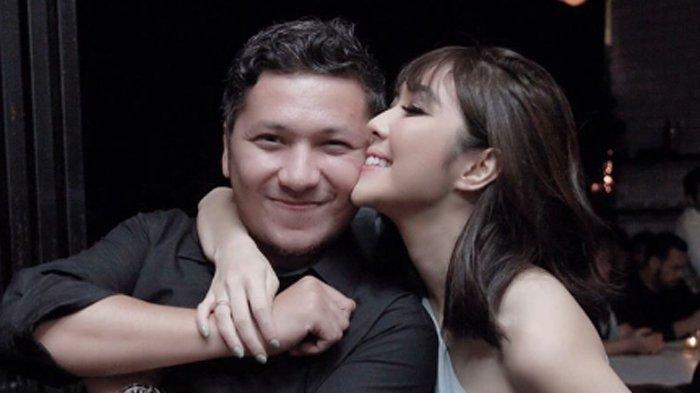 Gading Marten Unggah Foto Bareng Gisel, Singgung Kesempatan Kedua, Rujuk? - Tribunlampung.co.id