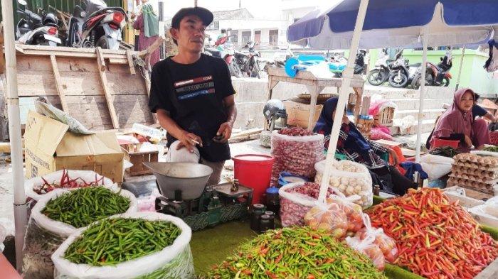 Harga Cabai Caplak di Metro Lampung Tembus Rp 80 Ribu/Kg, Pembeli Sepi - Tribunlampung.co.id