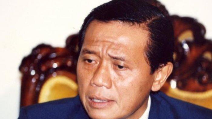 Biodata Harmoko yang Pernah Desak Soeharto Mundur dari Jabatannya ...
