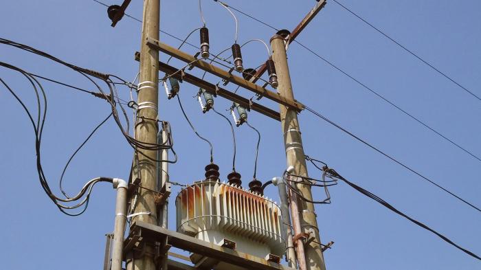 Tiang GTT Rapuh, Warga Khawatir Roboh - Tribunlampung.co.id