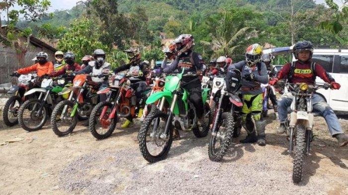 Info Motor, Perlengkapan yang Wajib Dibawa saat Bertualang Menggunakan ...