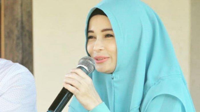 Komeng Unggul Sementara, Disusul Jihan Fahira sebagai Calon Anggota DPD ... Komeng Unggul Sementara, Disusul Jihan Fahira sebagai Calon Anggota DPD ...