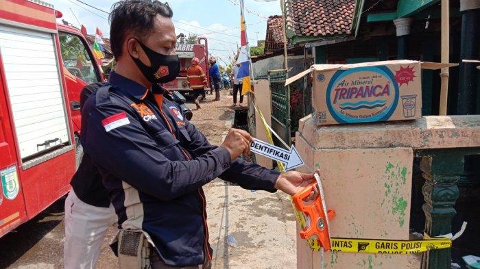 Pria di Banyuwangi Kalap, Bakar Rumah Pacar Gegara Putus Cinta - Tribunlampung.co.id