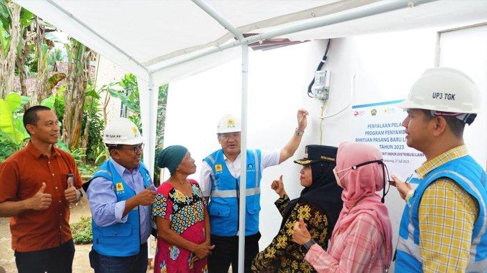 PLN Sambung Listrik Gratis 750 Warga Lampung, Negara Hadir Wujudkan Energi Berkeadilan ...