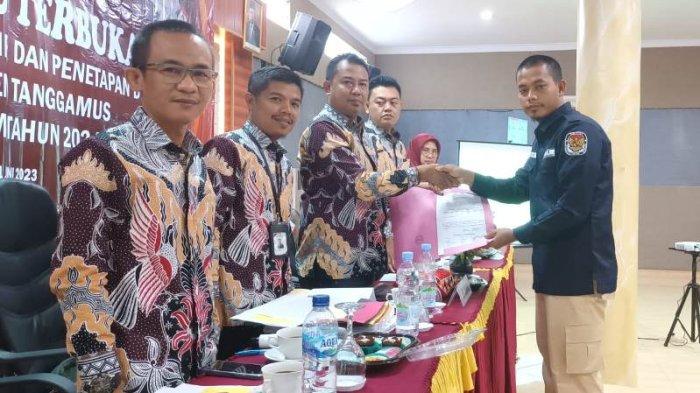 KPU Tanggamus Lampung Tetapkan DPT Pemilu 2024 Sebanyak 451.682 Pemilih ... KPU Tanggamus Lampung Tetapkan DPT Pemilu 2024 Sebanyak 451.682 Pemilih ...