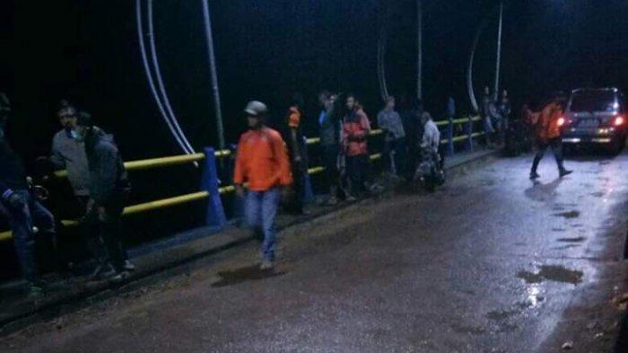 Mandi di Dam Raman, Santri Metro Ditemukan Tak Bernyawa - Tribunlampung ...
