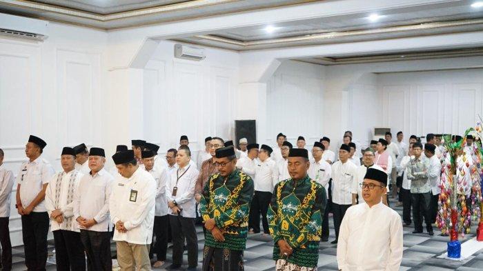 Puji Raharjo Ajak ASN Kemenag Lampung Teladani Sifat Mulia Rasulullah ...