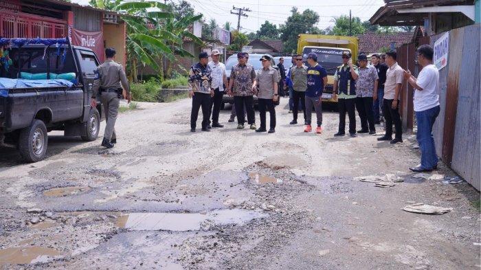 Tim Pembangunan Infrastruktur Lampung Tinjau Jalan di Pringsewu - Tribunlampung.co.id