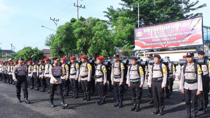 Kapolres Metro Polda Lampung Tekankan Personelnya Jaga Harkat dan Marwah Kepolisian Saat Pam TPS ...