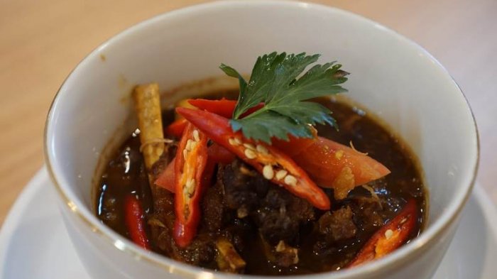 KULINER LAMPUNG - Sensasi Daging Kambing yang Beda di Restology Steak ...