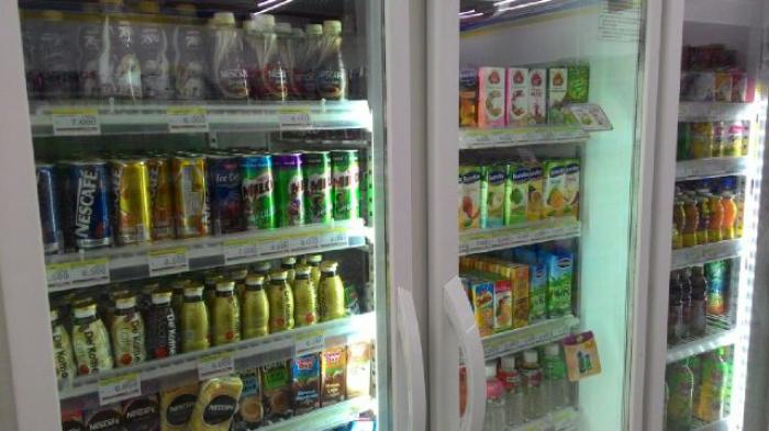 Larangan Minuman Alkohol Bikin Omzet Minimarket Turun 20 Persen ...