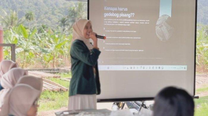 Mahasiswa KKN Siger Berjaya 37 Inovasikan Limbah Batang Pisang Jadi Keripik - Tribunlampung.co.id