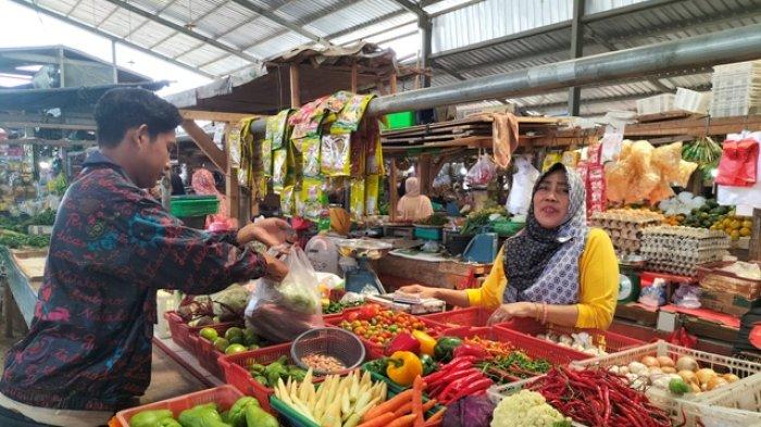Jelang Nataru Harga Telur dan Daging Ayam di Bandar Lampung Naik ... Jelang Nataru Harga Telur dan Daging Ayam di Bandar Lampung Naik ...