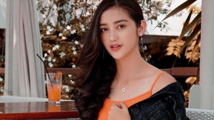 Ranty Maria dan Rayn Wijaya Satu Ranjang, Foto Ini Jadi Bukti ...
