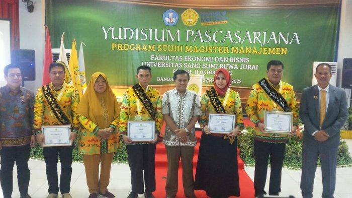 Universitas Saburai Gelar Yudisium Pascasarjana Periode II Oktober 2022 - Tribunlampung.co.id