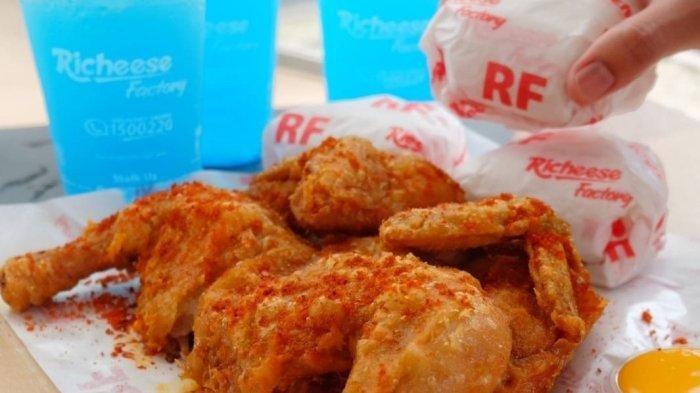 Tempat Wisata di Bandung, Santap Sajian Ayam Utuh dari Richeese Factory ...