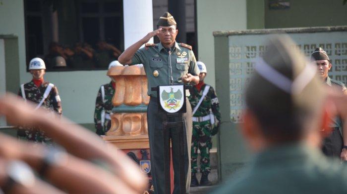 Danrem 043 Gatam: Prajurit TNI Harus Hati-hati Bertindak - Tribunlampung.co.id