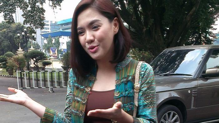 Mantan Pegawai Bank Mandiri yang Kini Jadi Artis Penyanyi, Jadi Model ...