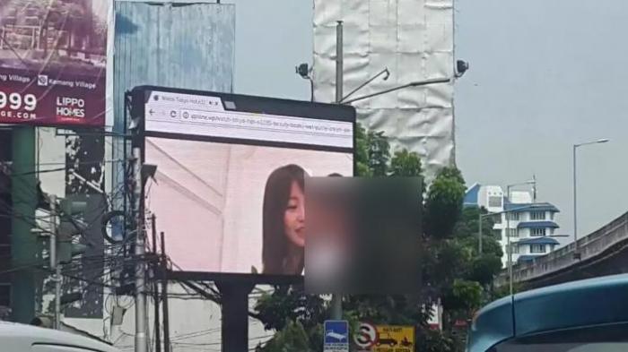 Ini Nama Artis Film Dewasa yang Tayang di Videotron Jakarta - Tribunlampung.co.id