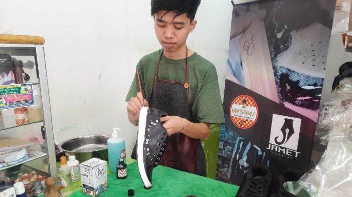 VIP Shoes Metro Lampung Hadirkan Pelayanan Cuci Hingga Cat Ulang Sepatu ...