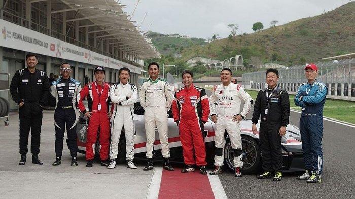Dimulai Hari Ini, Berikut Daftar Pembalap yang Ikut Balapan Supercar Porsche di Sirkuit ...