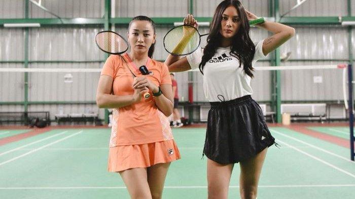 OOTD Olahraga Erika Carlina, Bulu Tangkis hingga Basket - Tribunlombok.com