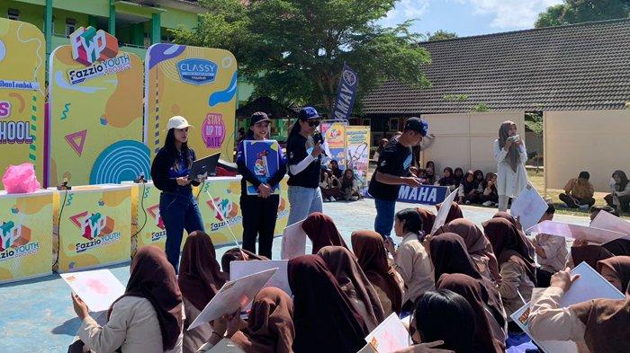 Yamaha Membangun Motivasi Siswa SMA Negeri 1 Labuapi Lewat Fazzio Youth ...