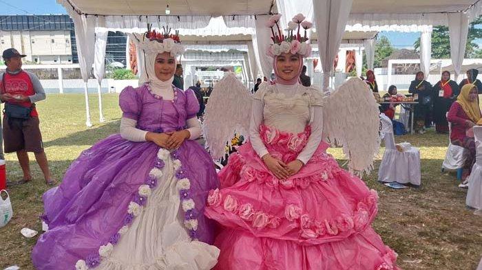 Kader PKK Kecamatan Selaparang Mataram Bikin Gaun yang Indah dari Bahan ...