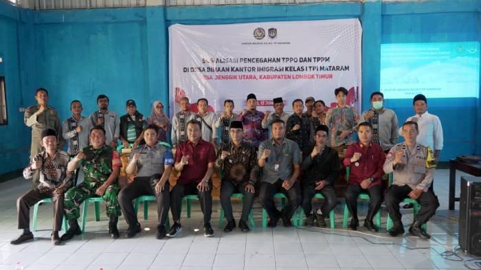 Kantor Imigrasi Mataram Gandeng Desa Jenggik Utara Berantas TPPO dan TPPM - Tribunlombok.com