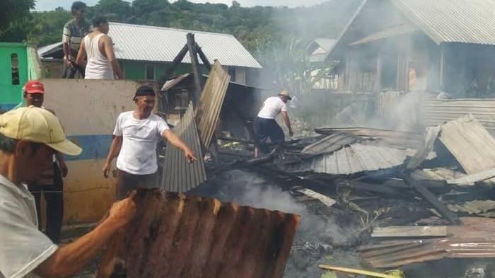 Lima Rumah di Alas Sumbawa Hangus Terbakar - Tribunlombok.com