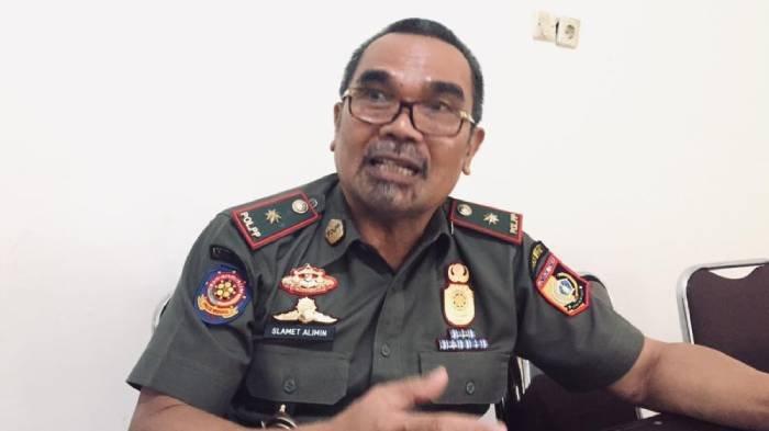 Satpol PP Lombok Timur Bakal Sterilkan Taman Kota Selong dari Pengamen - Tribunlombok.com
