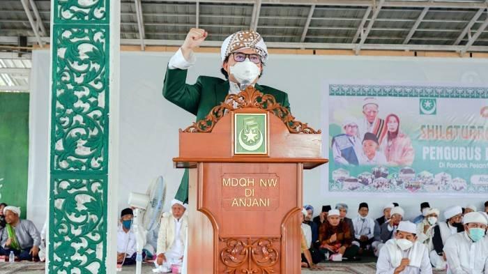 Profil Ketua Umum PB Nahdlatul Wathan TGB Zainuddin Atsani, Ikut ...