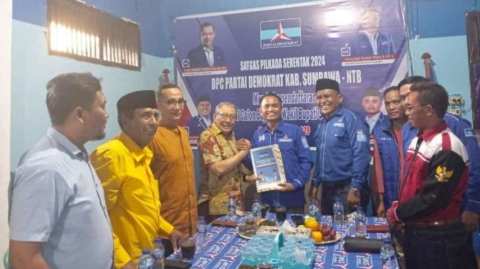 Mahmud Abdullah Datangi DPC Demokrat Daftar Calon Bupati Sumbawa di ...