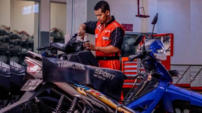 4 Tanda Motor Butuh Diservice, Yamaha STSJ Sarankan Rutin Cek Kondisi ...