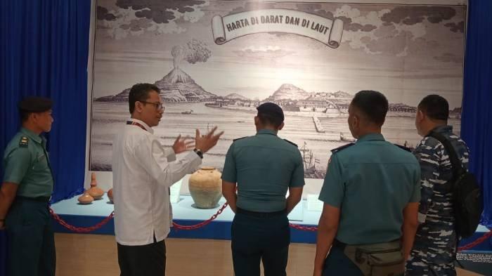 Taruna Akademi TNI AL Belajar Keragaman Budaya hingga Jalur Perdagangan ...