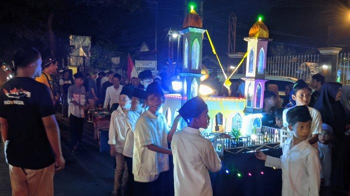 Teks Takbiran Idul Fitri Lengkap dengan Tulisan Arab, Latin serta ...