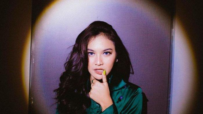 Profil Singkat Mahalini, Nama Depan dan Belakang, Status Agama, Judul ...