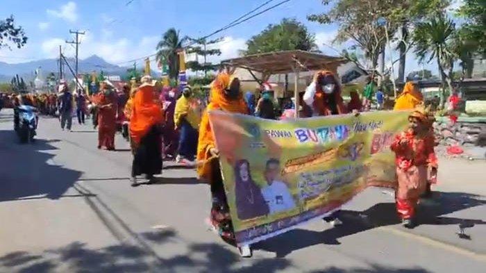 42.587 Warga Kabupaten Bima Ikut Pawai Rimpu untuk Pecahkan Rekor Baru ...